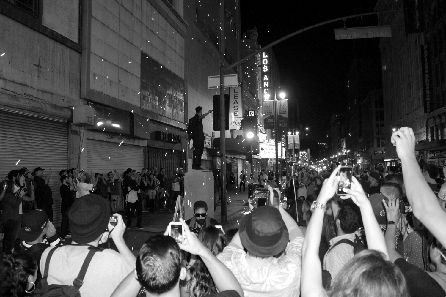 running with the mob | Apliiq